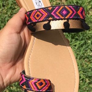 Cielito Lindo | Shoes | Boho Ethnic Tribal Sandals Bronze Black Pompoms ...
