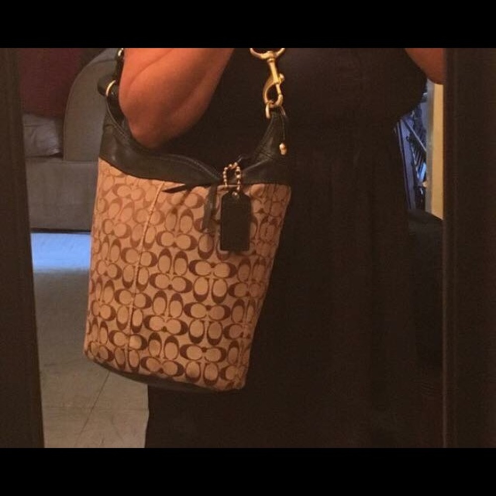 Authentic Coach Bucket Bag - Gem