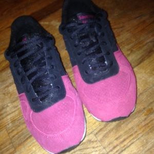 Saucony | Shoes | Saucony Shadow | Poshmark