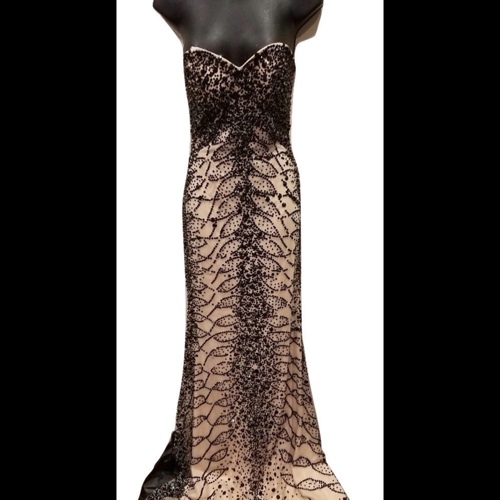 Vienna Prom Strapless Beaded Size 00 Gown - Gem