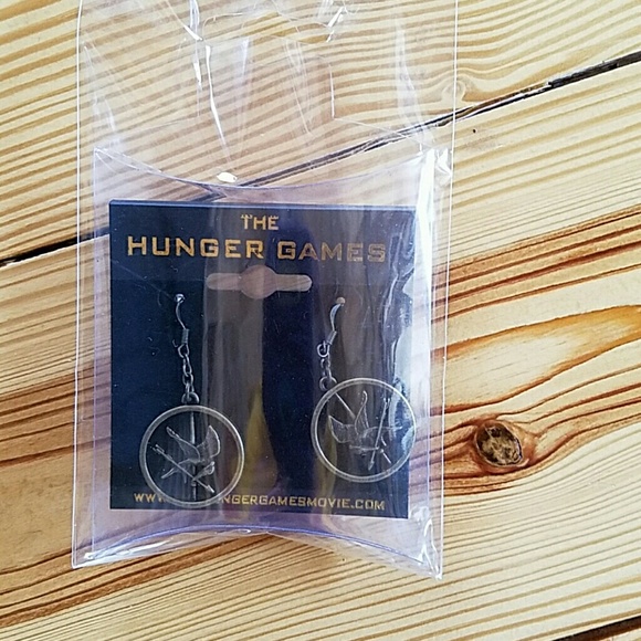 The Hunger Games | Jewelry | The Hunger Games Mockingjay Earrings Nwt ...