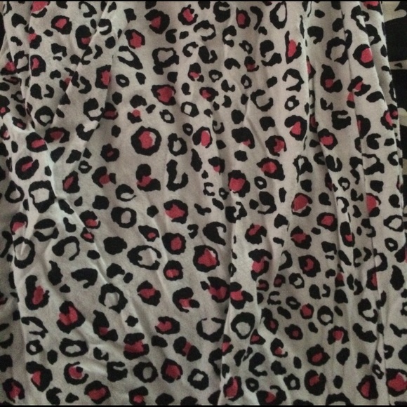 Jenni | Intimates & Sleepwear | Blackwhitepink Cheetah Print Pajama ...
