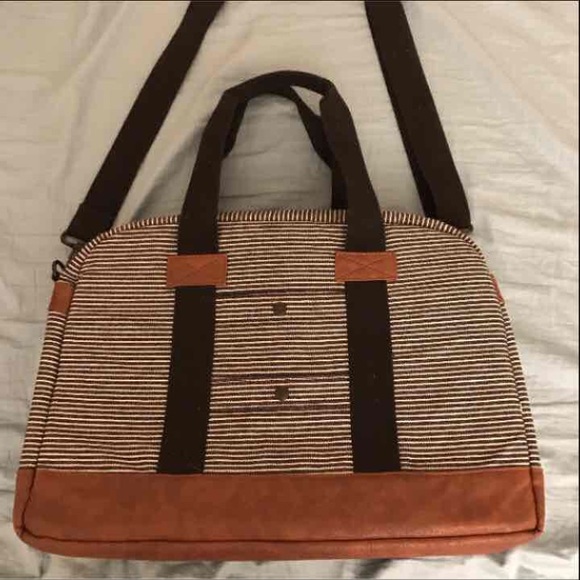 hex | Bags | Hex Laptop Duffle Bag | Poshmark