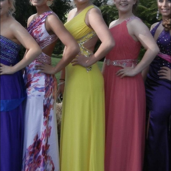 Cache | Dresses | Cache Yellow Prom Dress | Poshmark