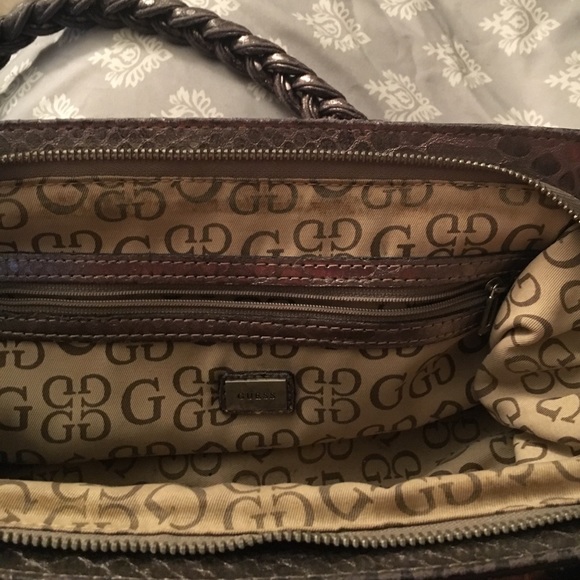 Guess | Bags | Guess Purse | Poshmark