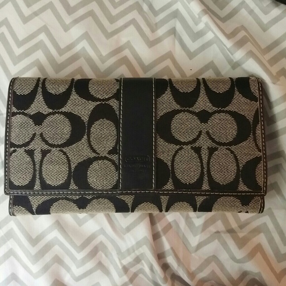 Coach | Bags | Replica Coach Trifold Wallet | Poshmark