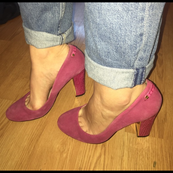 Wonder | Shoes | Simple Suede Pump With Heel Accent | Poshmark