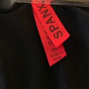 SPANX | Tops | Spanx On Top In Control Draped V Sleeveless 972 Bk ...