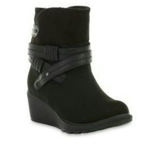 Joe Boxer | Shoes | Joe Boxer Rosette Black Ankle Bootie | Poshmark