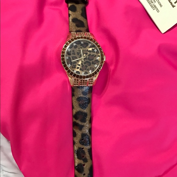 Kathy Van Zeeland | Accessories | Kathy Van Zeeland Watch Needs Battery ...