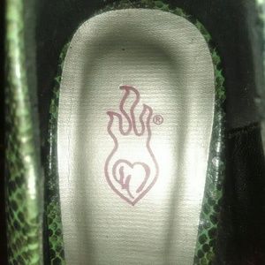 Shoes | Sz 2 Wedges Snake Skin Faux | Poshmark