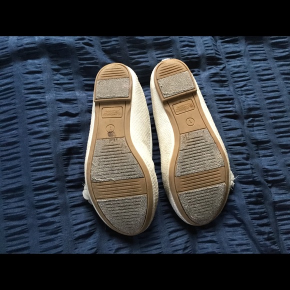 Shoes | Girls Sz 1 Shiny Flats | Poshmark