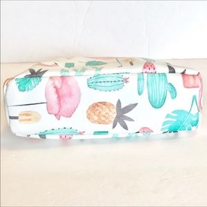 October Love | Bags | Perfect Tropical Pouch | Poshmark