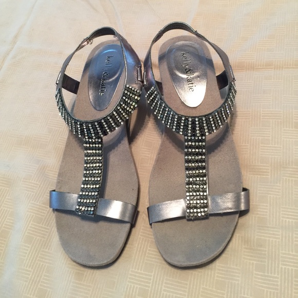 Kelly & Katie | Shoes | Kelly Katie Sandals | Poshmark