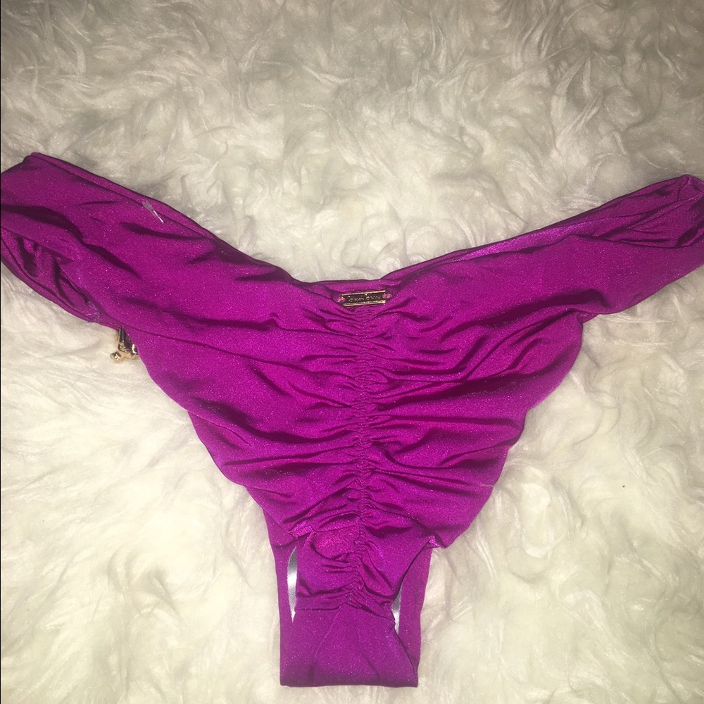 New Beach Bunny Cheeky Bikini Bottom Gem