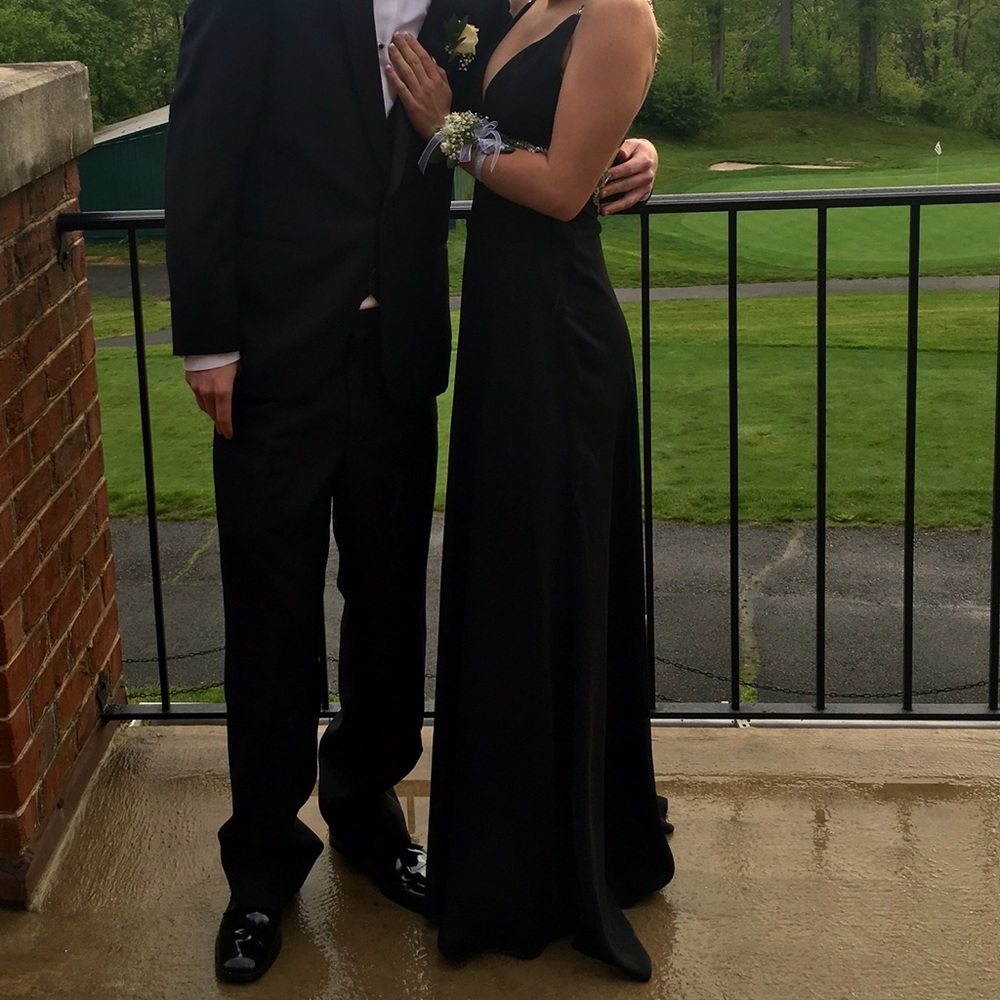 Black Prom Dress With Sequin Detailing - Gem