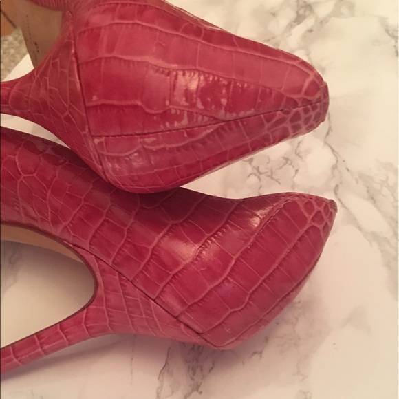 Isa Tapia | Shoes | Isa Tapia Crocodile Embossed Leather Pink Pumps ...