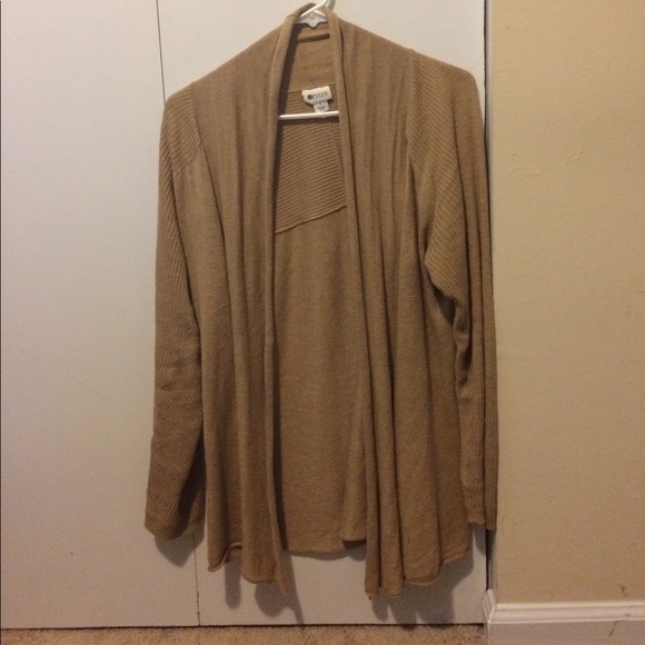 STYLUS | Sweaters | Tan Cardigan | Poshmark