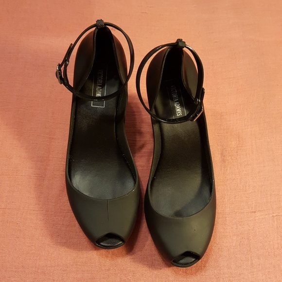 Victoria Adames | Shoes | Victoria Adames Jelly | Poshmark