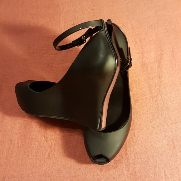 Victoria Adames | Shoes | Victoria Adames Jelly | Poshmark