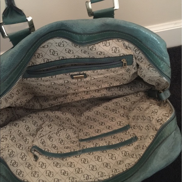 Bnwt guess bag different shades of green