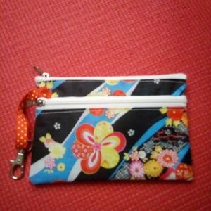 Local Design Handbags Made In Hawaii | semashow.com