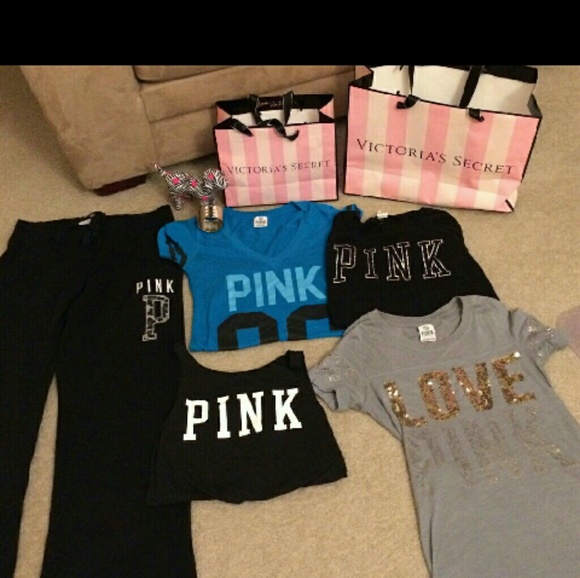 Victoria's secret pink | Accessories | Iso | Poshmark