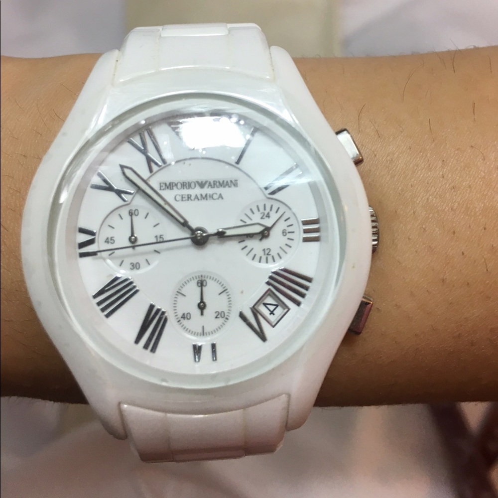 White Ceramic Emporio Armani Watch - Gem