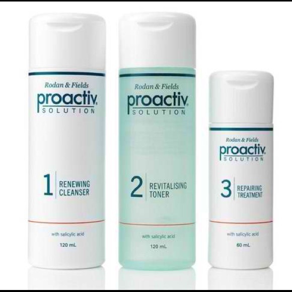 Proactiv | Makeup | Proactiv 6 Day Kit New With Sealed Expire 208 ...
