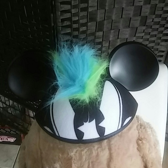Disney | Accessories | Nwtv Mickey Mouse Mohawk Ears | Poshmark