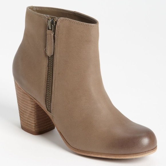 Nordstrom | Shoes | Bp Beige Taupe Light Tan Leather Ankle Booties ...