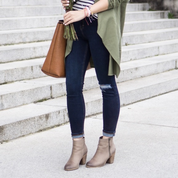 Nordstrom | Shoes | Bp Beige Taupe Light Tan Leather Ankle Booties ...
