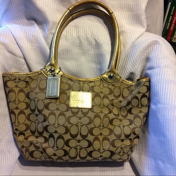 Coach | Bags | Coach Bleeker Signature Shoulder Tote Large | Poshmark