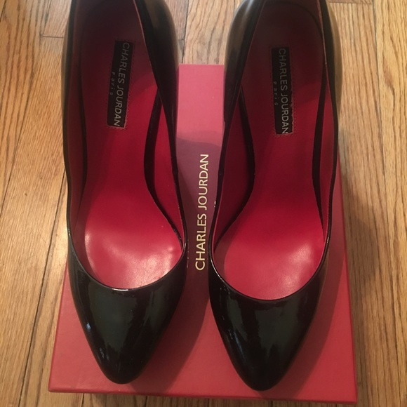 Charles Jourdan | Shoes | Charles Jourdan Elegant Pump In Patent ...