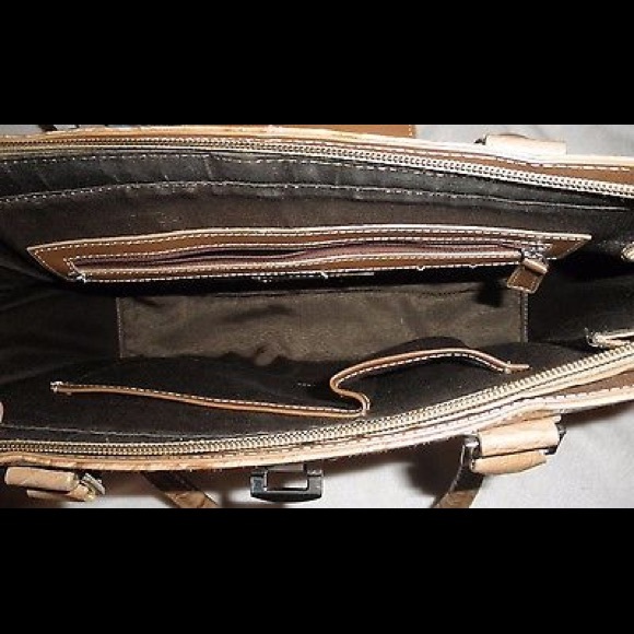 Charlie Lapson | Bags | Charlie Lapson Tan Crocodile Embossed Purse ...