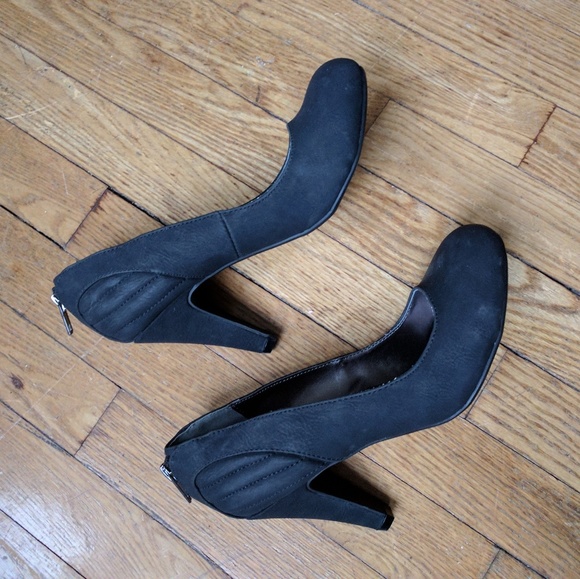 Rampage | Shoes | New Black Pumps Back Zipper | Poshmark