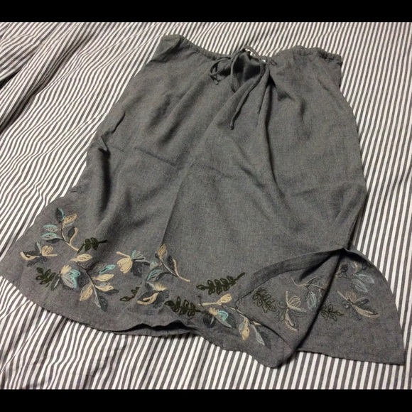 Liz Claiborne | Skirts | Draw String Skirt With Pretty Embroidered ...