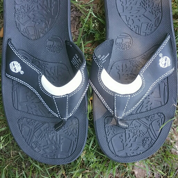 Timberland | Shoes | Timberland Black White Flip Flops 75 Leather ...