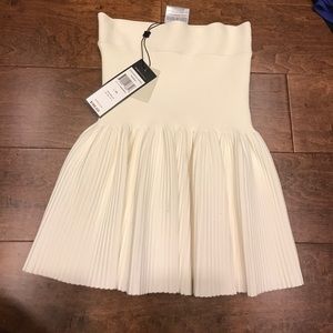 BCBG | Skirts | Bcbg Valeria White Ruffle Skirt | Poshmark