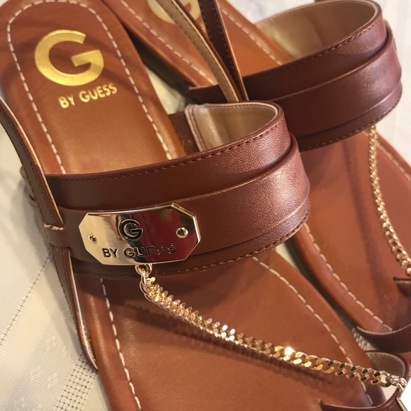 G by Guess | Shoes | G By Guess Womens Lander Toe Thong Chain Sandal ...