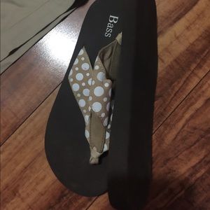 Bass | Shoes | Bass Flip Flop Size 6 New | Poshmark