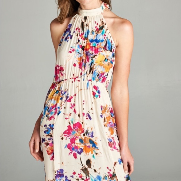 Pink Peplum Boutique | Dresses | Halter Neck Double Front Slit Floral ...