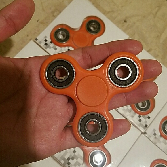 fidget spinner | Accessories | Bundle Of Orange Spinners | Poshmark