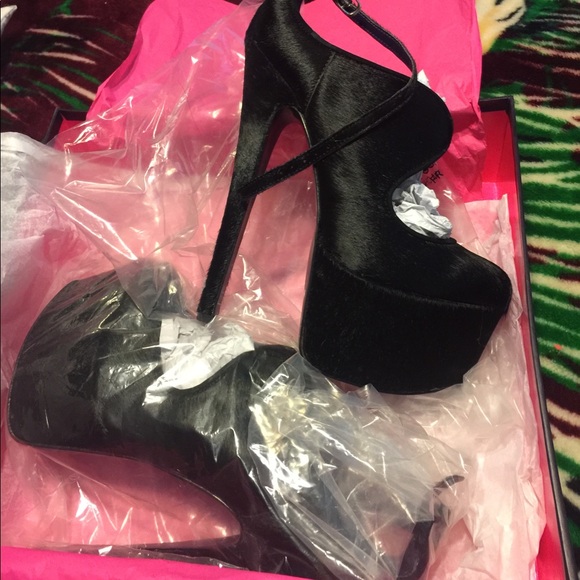 London Trash | Shoes | London Trash Black Platform Heels 7 | Poshmark