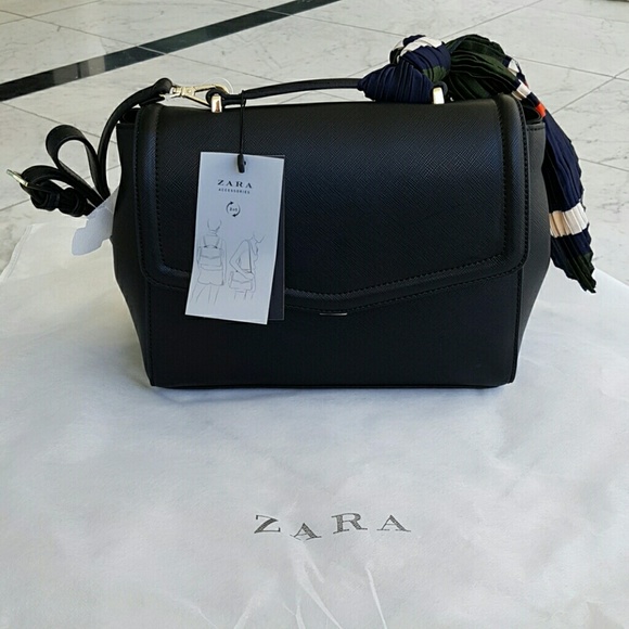 Zara | Bags | Zara Mini City Bag Convertible Backpack Black | Poshmark