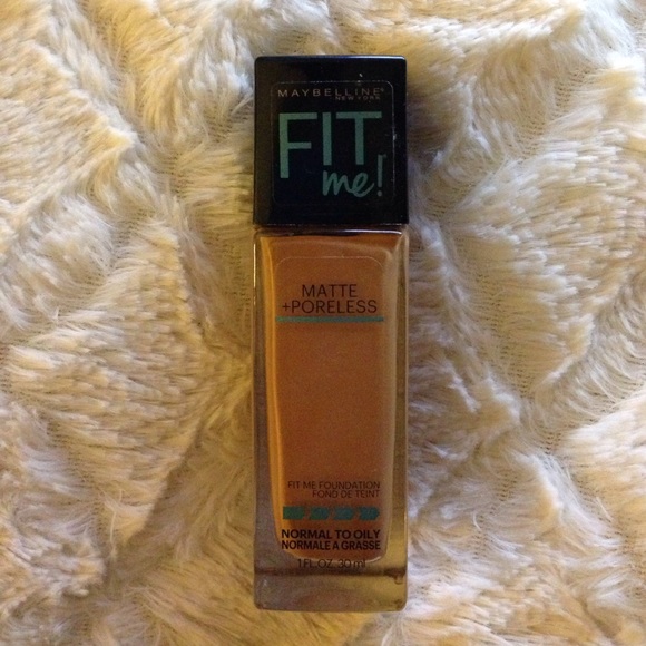 Makeup | Maybelline Fitme Foundation Classic Tan 335 | Poshmark