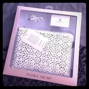 Ivanka Trump Bags | Blue Wallet With Charger By Ivanka | Poshmark