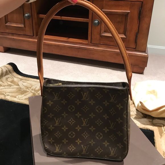 Louis Vuitton | Bags | Louis Vuitton Monogram Looping Mm Purse | Poshmark