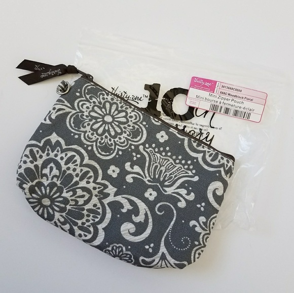 thirty-one | Bags | Thirtyone Zipper Pouch Woodblock Floralnwt | Poshmark