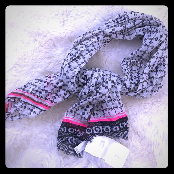 LOFT | Accessories | Scarf Wrap | Poshmark